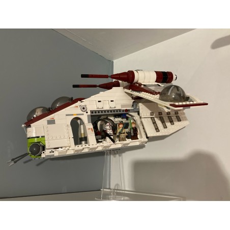 Display stands for LEGO 75021 Republic Gunship